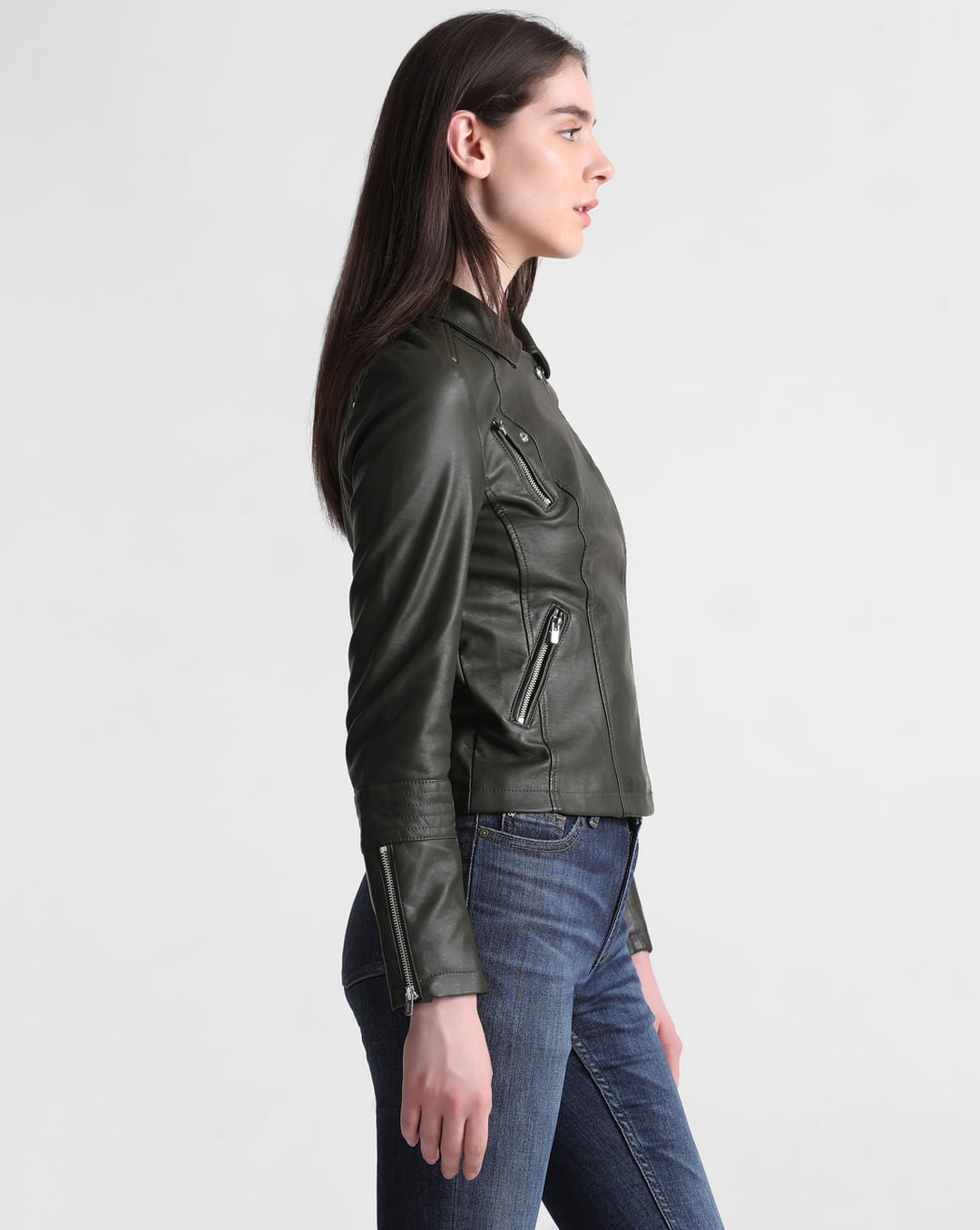 Korean Tomboy Fashion Guide for Effortless Style"